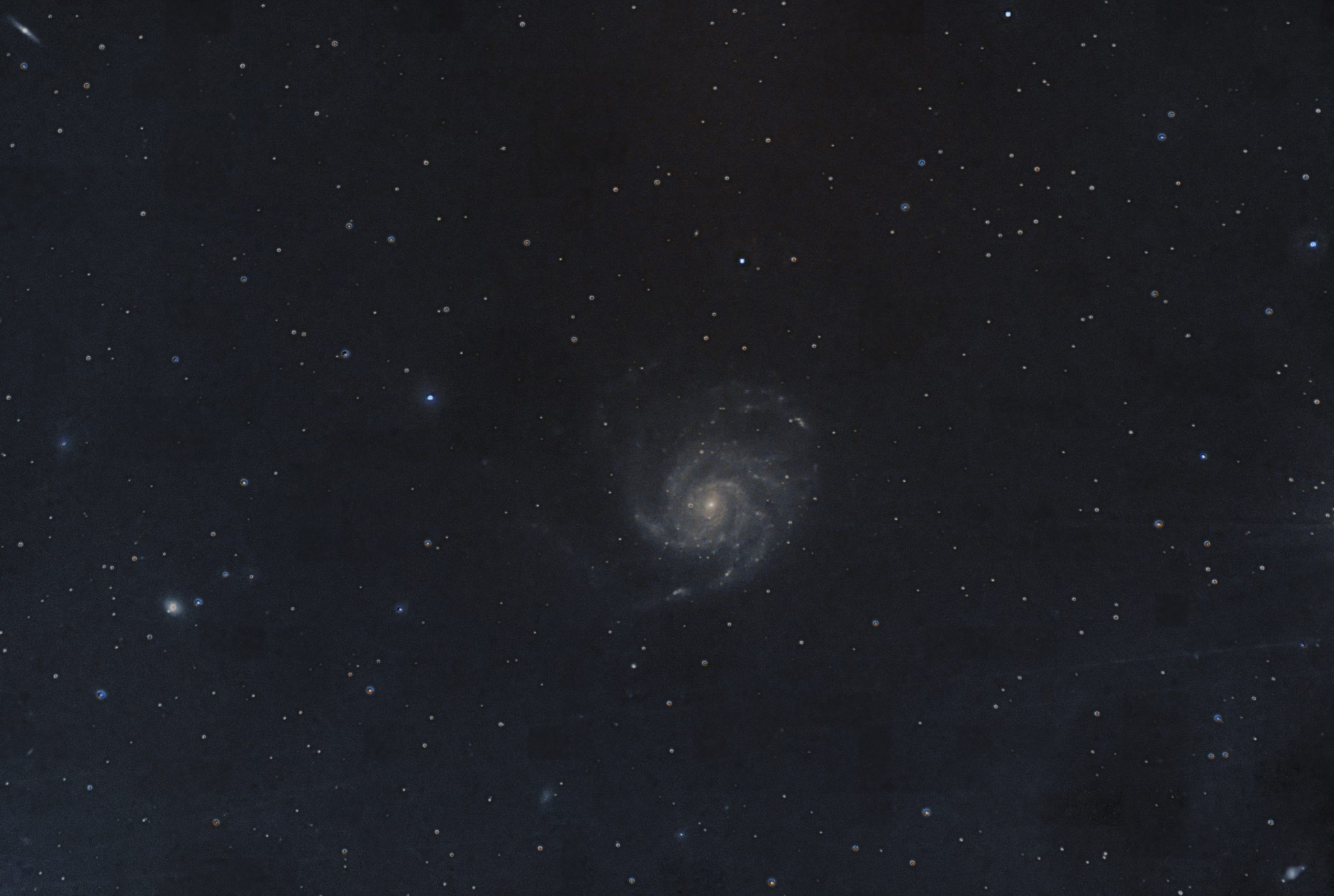 Messier 101 - Pinwheel Galaxy - Astro Lee